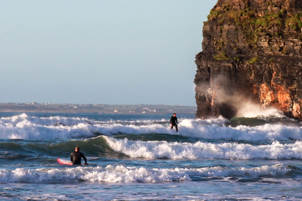 Catch a wave at the island of Ireland’s top surf spots | Cara Group Travel